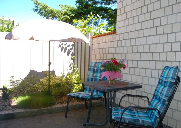 Ferienwohnung "Morgensonne 2" - Im Ortskern Ca.50 M² Für 2 Personen Mit Terrasse - Ahrenshoop