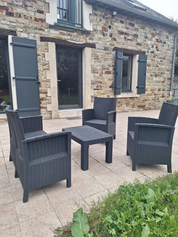 Country House Close To Shops - Châteaubourg