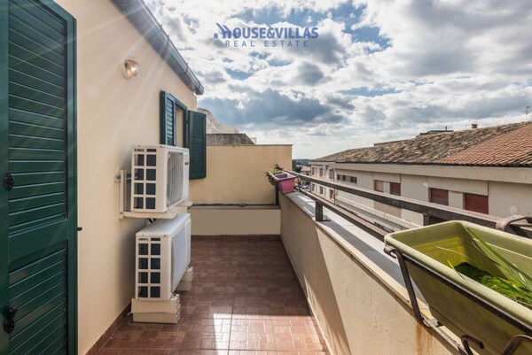 House&villas - La Maison Du Lion Rouge - Noto
