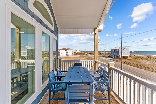 Dunewood #179 New Home Ocean & Sound Views, Hot Tub, Pool, Dog Friendly! - Sneads Ferry, NC