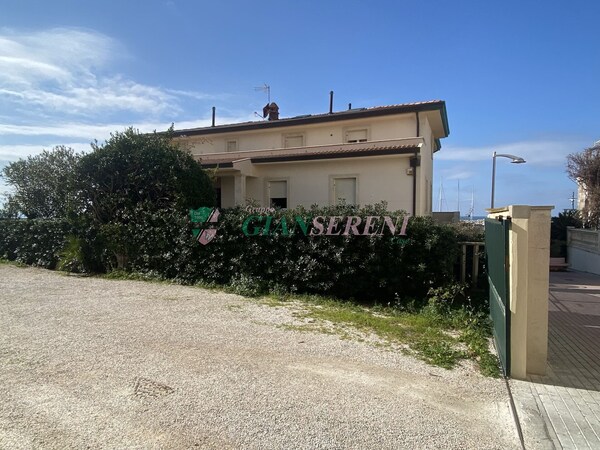 Appartamento Zona Centrale E Vicino Al Porto - San Vincenzo