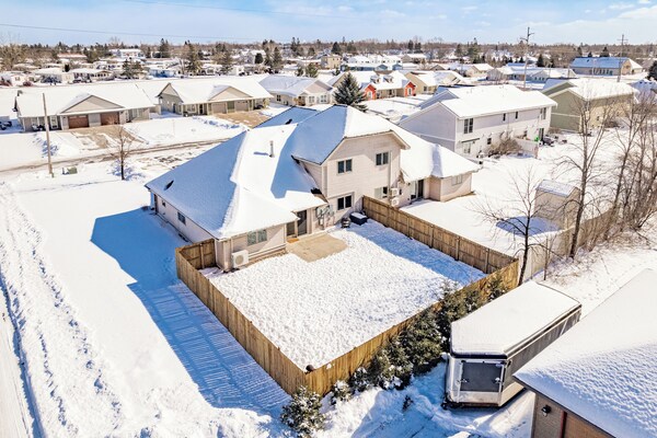 Spacious And Modern Townhome In Superior - Near Duluth - Dog Friendly - Lake Superior Zoo, Duluth