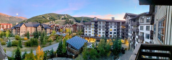 Amazing Copper Mountain Views! Steps To Lifts! - Copper Mountain, CO