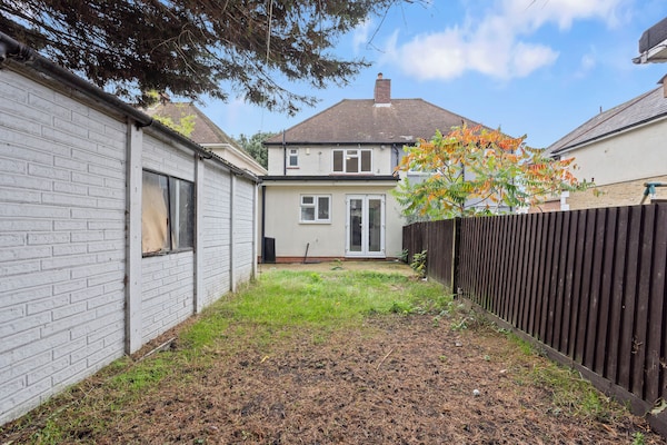 Comfortable Home Away From Home - Kent