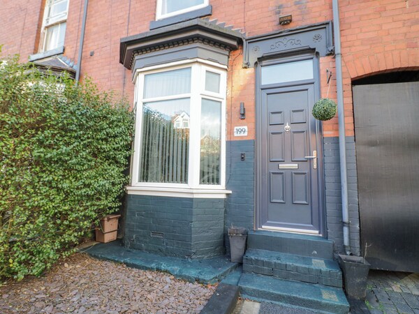 Bearwood Boutique Stay, Family Friendly, With A Garden In Birmingham - Birmingham
