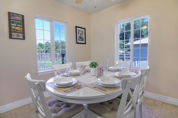 Timia: Spacious, Charming 1-bedroom In A Community Style House In Prime Location - Fremont, CA