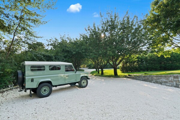 Beautiful Private Compound  Featuring A Main House, Guest House And A New Pool - Nantucket, MA
