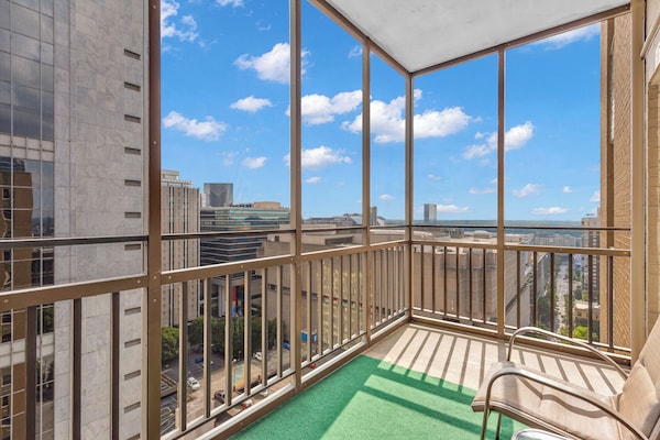 Classic Southern Stay Charming 1br In Downtown - Atlanta, GA