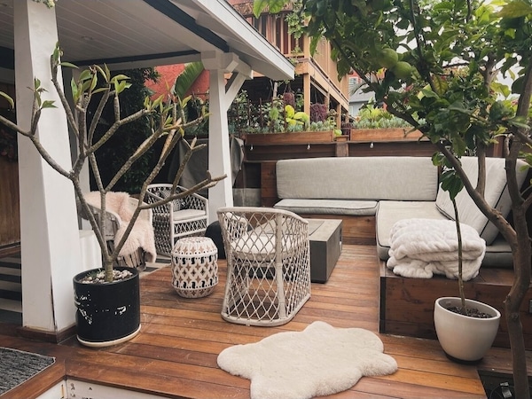 Rock & Roll Haven In The Heart Of Venice 4 Bdrm, 3 Bath, Outdoor Living - Venice Beach, CA