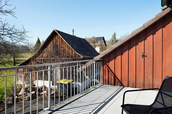 Room 'Bodman' With Private Balcony, Shared Terrace And Wi-fi - Lake Constance