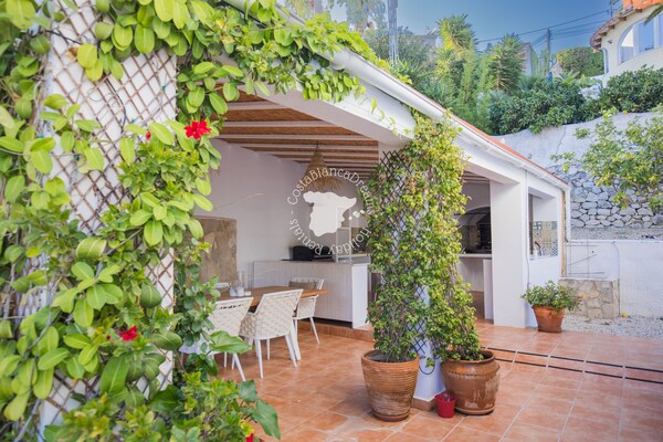 Costablancadreams - Villa Clementine In Benissa - Benissa