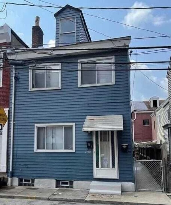 The Speakeasy - Stylish 1-br W/ Roaring 20s Charm! - Forest Hills, PA