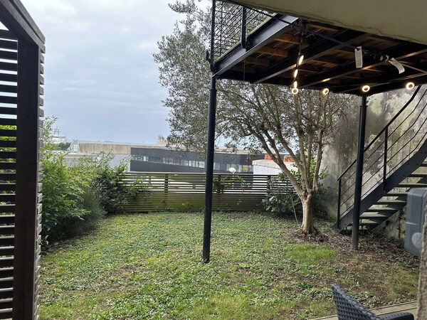 Maison De Ville Mitoyenne 110 M2  , Deux Niveaux Avec Vue Sur Le Port De Brest - Brest