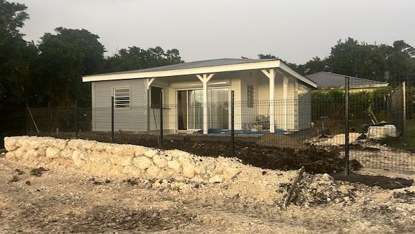 Villa Neuve 3 Pièces Avec Bar Et Climatisation à Seulement 5 Minutes De La Plage - Marie-Galante