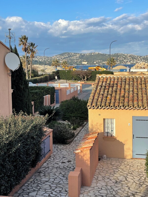 Appartement  Duplex 3* Avec Balcon Face à La Mer - Plage de la Croisette - Sainte-Maxime