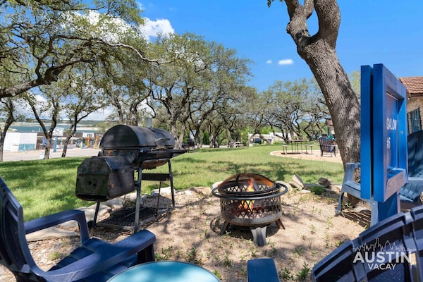 Walk To Lake Travis| Lakefront Waterparkbright Studio For 2firepit & Patio - Cedar Park, TX
