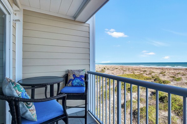 Oceanfront Condo | Stunning Views, Resort Pool & Beach Access - Wilmington, NC