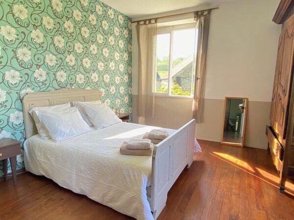 Elégant Gîte Rétro Au Pied Des Montagnes, Poêle, Wifi, Vue +++ - Oloron-Sainte-Marie