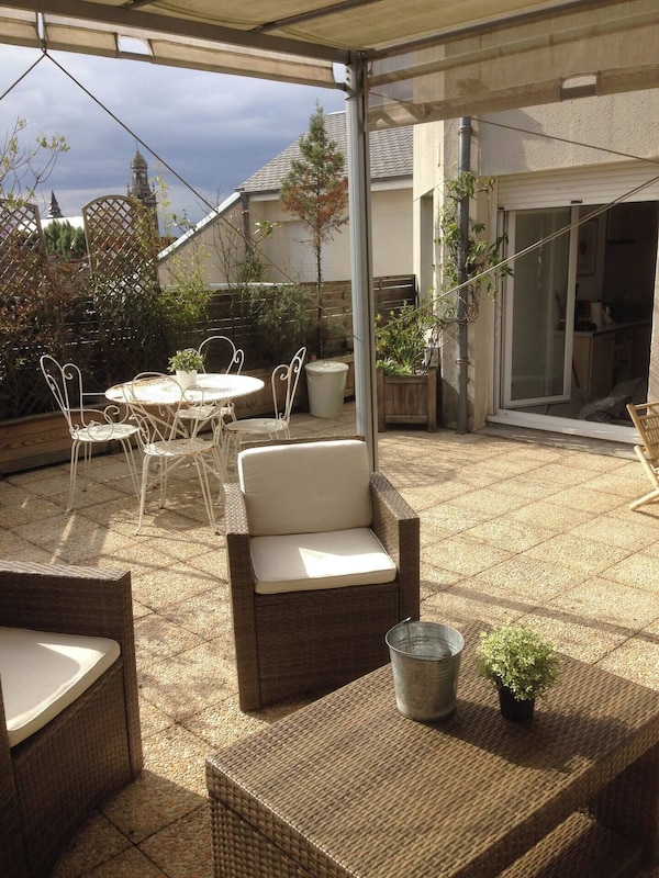 2 Pièces Vieux Lille, Superbe Terrasse, Parking - Lille