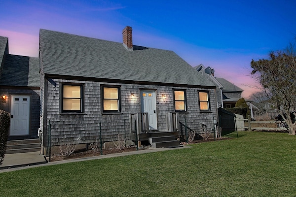 New! Charming 3br Home In Nantucket's Natural Beauty - Nantucket, MA
