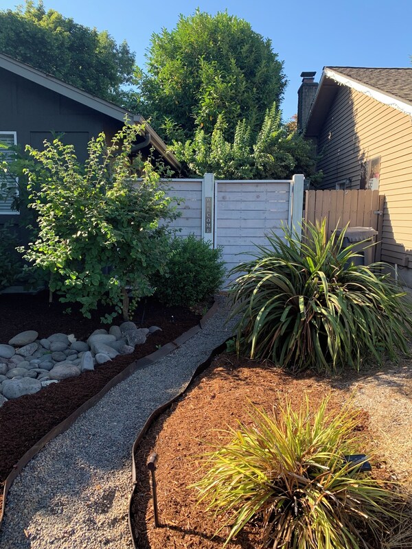 Cozy Suite With A Private Courtyard - Eugene, OR