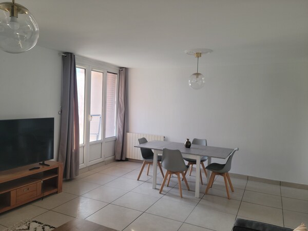 Appartement Spacieux Refait à Neuf . Proche Des Stations De Ski - Université Grenoble Alpes