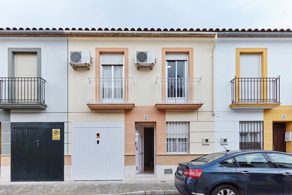 Casa De Vacaciones 'López' Con Terraza Privada, Wi-fi Y Aire Acondicionado - Luque