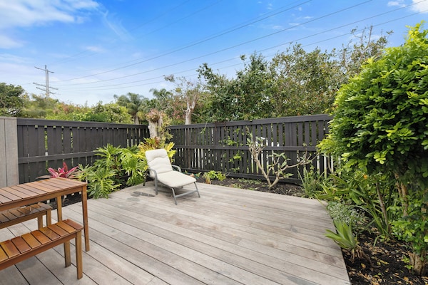 Unit 2 Pacific Ave, Sunshine Beach - Sunshine Coast