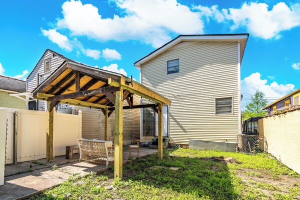 Charming 2-bedroom House In Marvelous New Orleans With Wifi, Ac - Lake Cataouatche, LA