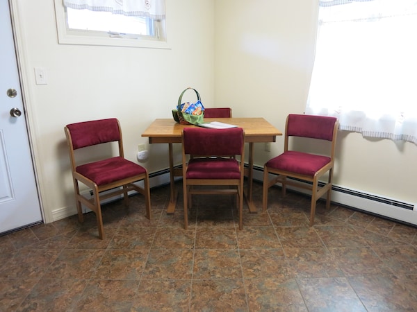 Charming 2-bedroom Apt In Fabulous North Pole With Wifi Just Outside City Limits - Alaska