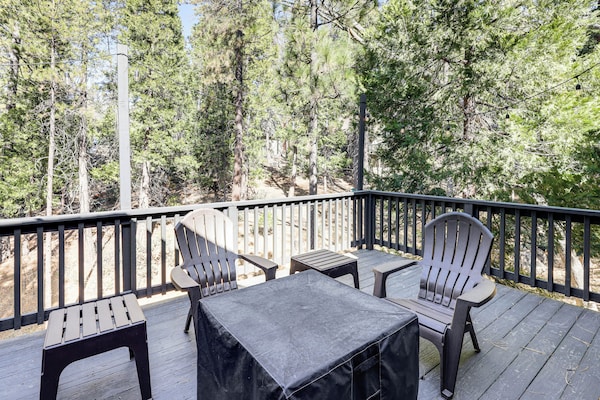 Swim, Hike, Ski & Unwind: Lake Arrowhead Retreat! - Hesperia