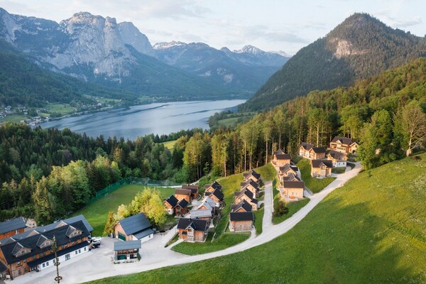 Chalet Near Grundlsee & Loser Ski Lift - Bad Aussee