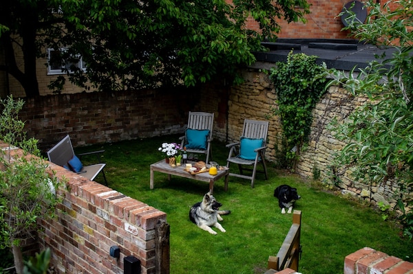Beautifully Presented Dog Friendly - Piggy In The Middle - Moreton-in-Marsh