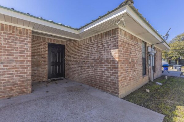 Trendy Urban Escape, Great Weekly & Monthly Rates! - Waco, TX