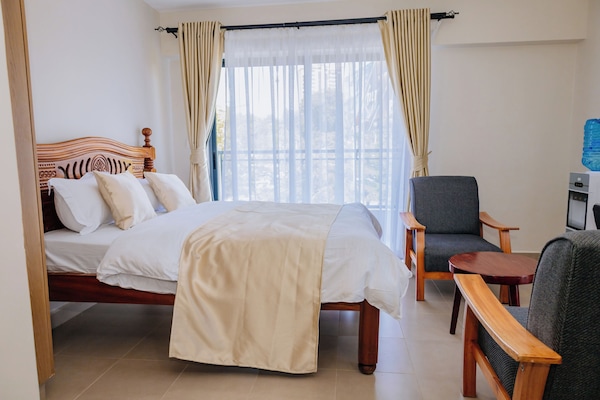 Nice Bed & Breakfast With Wifi In Nairobi - Nairobi