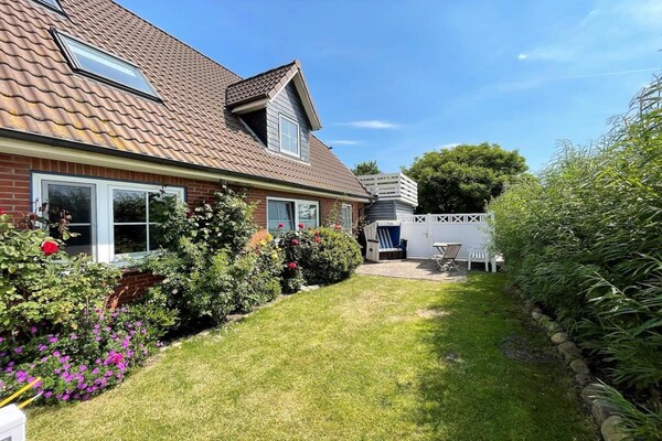 Speelwark- Direkt Am Badedeich In Dagebüll Mit Terrasse Und Strandkorb - Ockholm