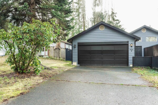 Serene 2br/2ba Single-floor Home W/ 3 Ac Near Mall - Edmonds, WA
