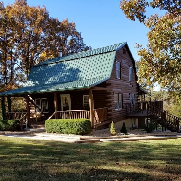 Authentic Log Cabin In The Southern Ozark Mountains With Hot Tub - Mountain Home, AR