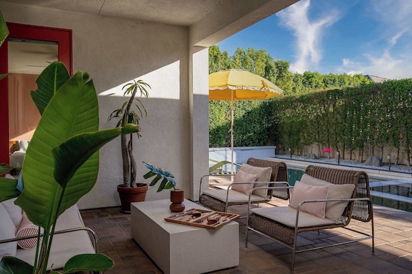 The Palms | Secluded Oasis | Pool Table + Hot Tub - Indio, CA