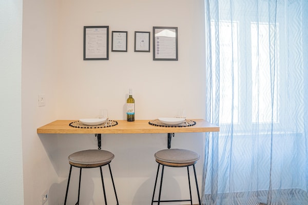Medusa Room With Private Bath City Centre| Pvt Park - Moneglia