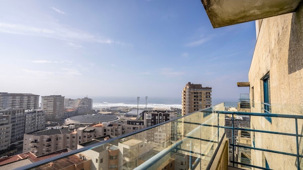 Seaside 3br Flat In Póvoa By Lovelystay - Vila do Conde