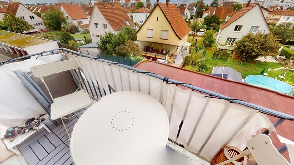 Shared Room Bright And Renovated - Strasbourg