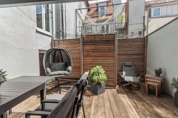 Old Town! Exclusive 3-room Apartment, Roof Terrace, Wlan, Parking Lot - Nürnberg