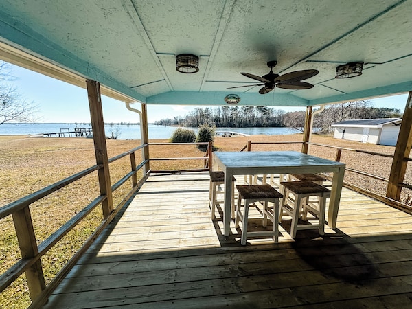 New! Lakefront Hideaway - Peaceful & Serene & Filled W Nature - Moncks Corner, SC