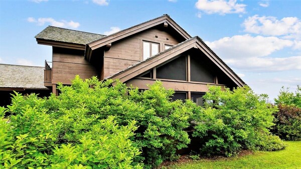 World-class Mountain View Villa @ Trapp & Stowe With Exclusive Amenities - Stowe, VT