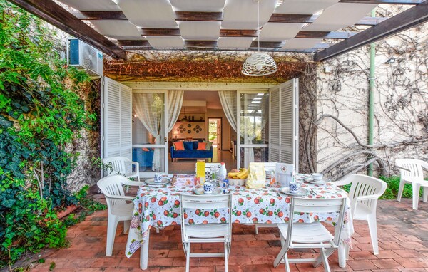 Nice Home In Terrasini With Wifi - Palermo Airport (PMO)