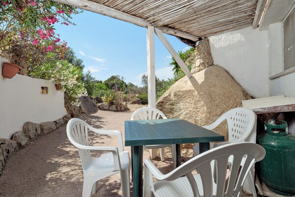 Studio 'Petram' Mit Bergblick, Privater Terrasse Und Wi-fi - Palau