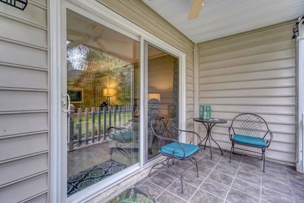 Pet-friendly First Floor Condo In Ocean Walk - Beach, St Simons Island