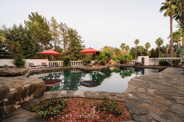 Villa Terra Bella, By Vinifera Homes - Healdsburg, CA