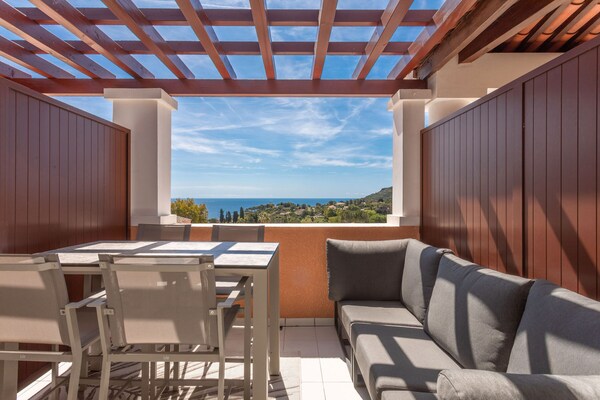 Appartement 'Cap Esterel - Piscine' Avec Vue Sur La Mer, Wi-fi Et Climatisation - Saint-Raphaël